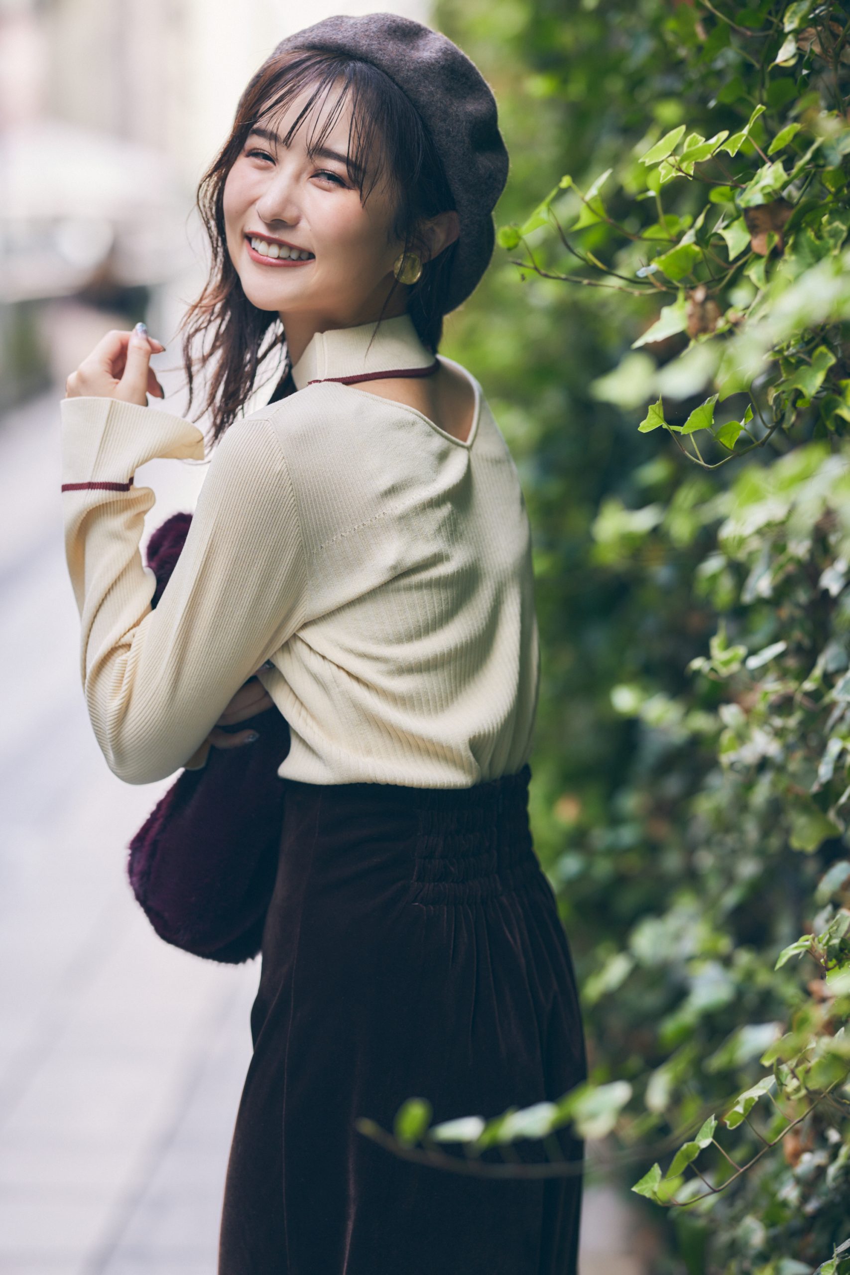 FOR YOU Inc. | まつきりな、Andemiuとのコラボニットを発売！